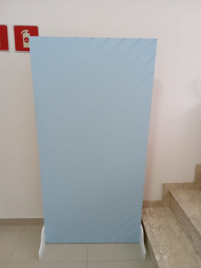 Painel Ripado Azul (1,60X0,80) – 100 Opcoes
